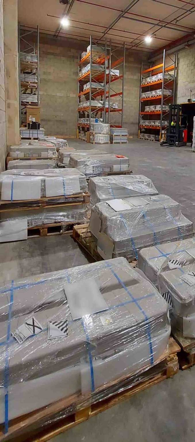 Store your lithium metal and ion batteries safely